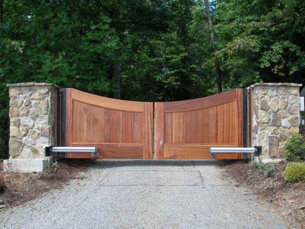 Custom Wood Gates | Customer Satisfaction | Wood Creations | Custom ...